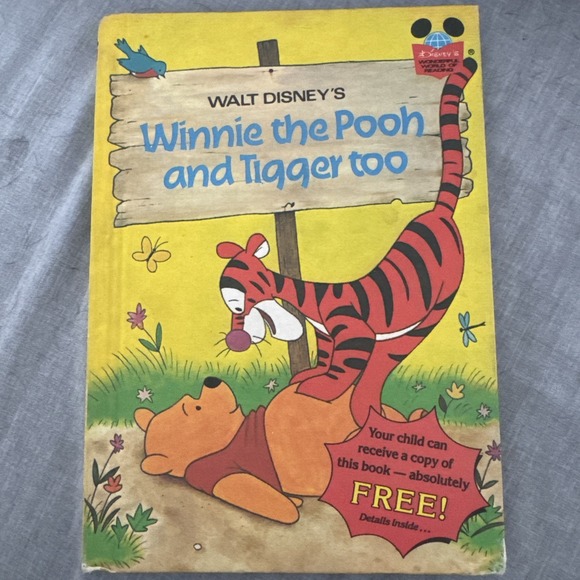 Disney | Other | Winnie The Pooh Tigger Too 975 Vintage Disney Book ...